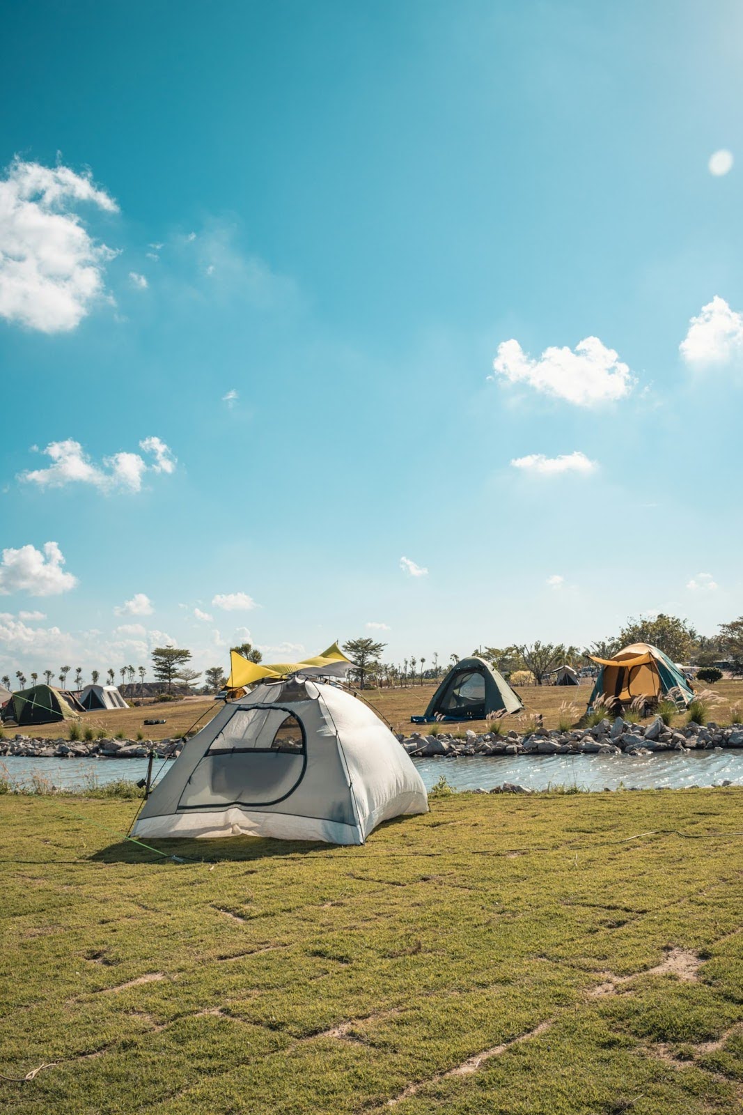 How To Keep A Tent Cool: 5 Tips For Hot Weather Camping | Camping Tent ...